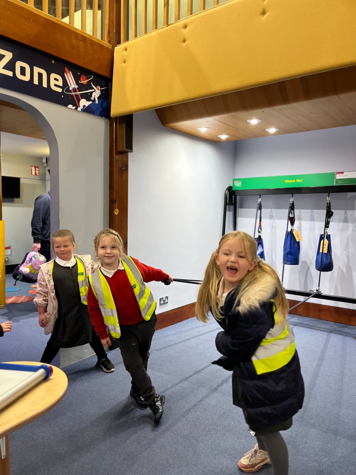 Leatherhead Trinity School and Nursery - Visit to The Discovery Centre