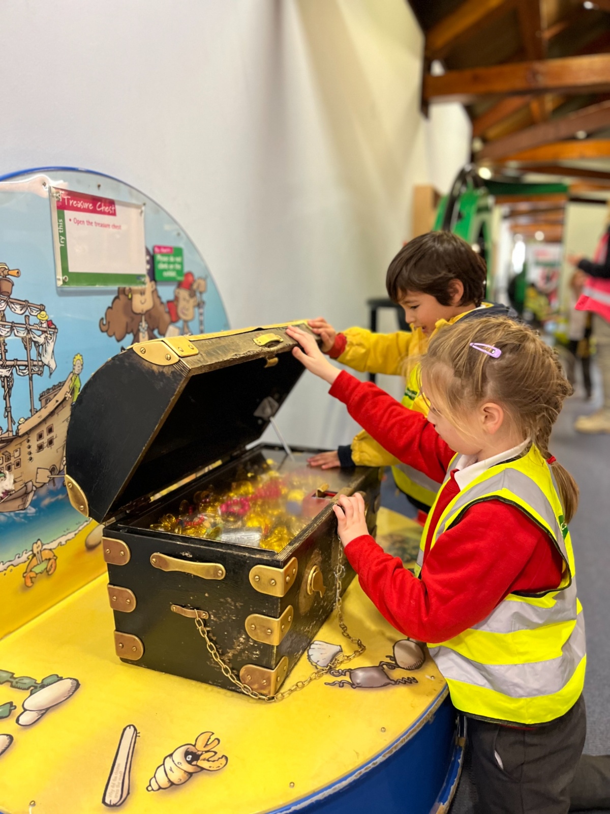 Leatherhead Trinity School and Nursery - Visit to The Discovery Centre